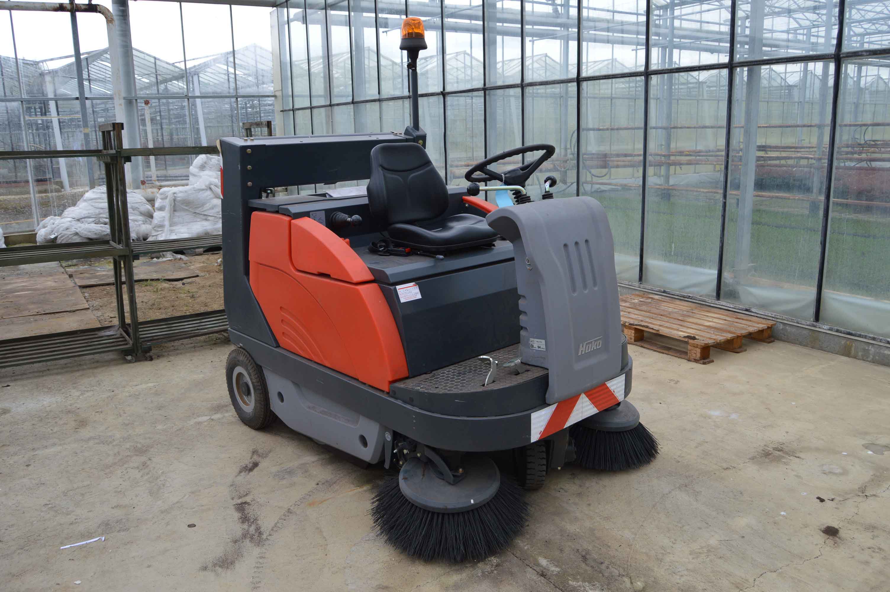 Coletta & Tyson | Commercial Cleaning Machines | Hako