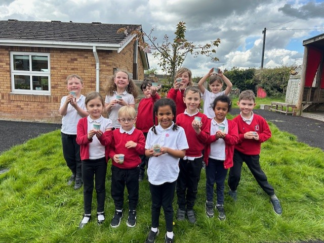 Portway Infant School joins Hako in forest planting | Hako Machines Limited